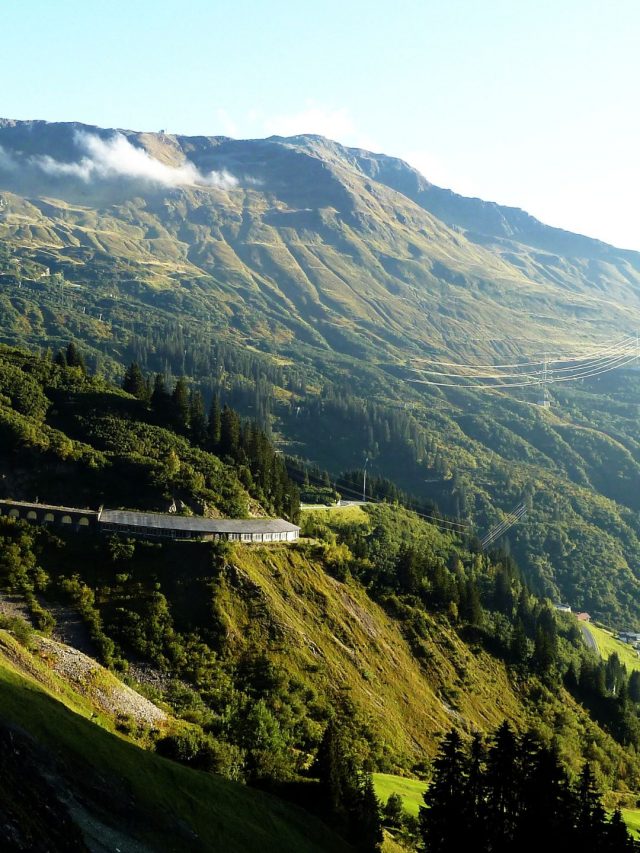 8 Most Overrated Hill Stations In India!