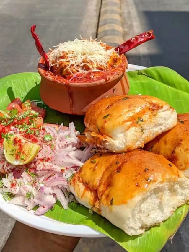 8 Legendary Pav Bhaji Places In Mumbai