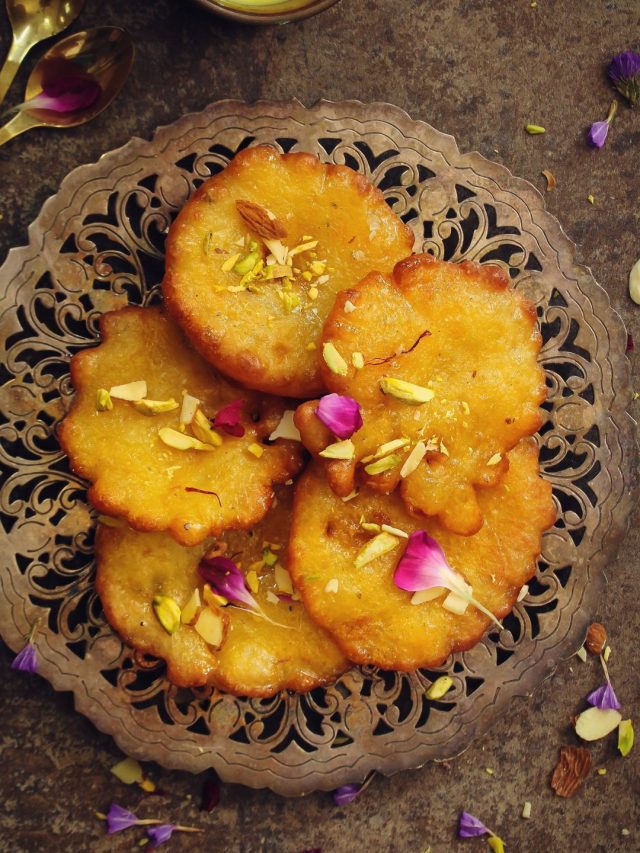Recipe: Here’s How You Can Make Sweet And Soft Malpuas At Home!