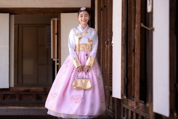 South Korea Is Turning Back Time; This Makes Its Citizens Younger By A ...