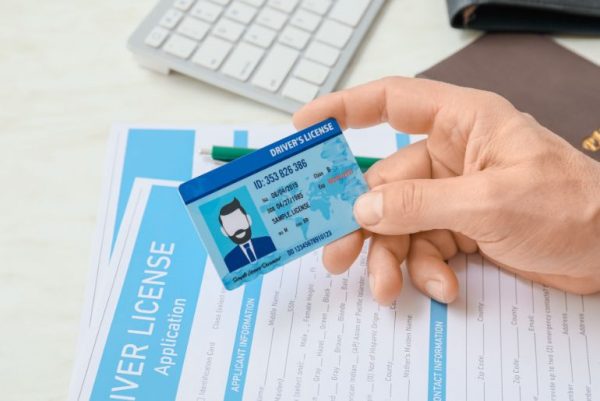 Abu Dhabi Driving License For Expats: Eligibility, Cost & How To ...