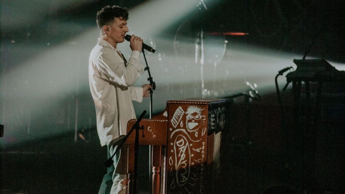 We Just Want Your Attention, As Charlie Puth Is Coming To Abu Dhabi ...