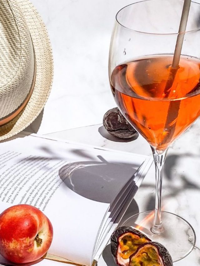 7 Best Ingredients To Garnish Your Cocktails With More Flavour