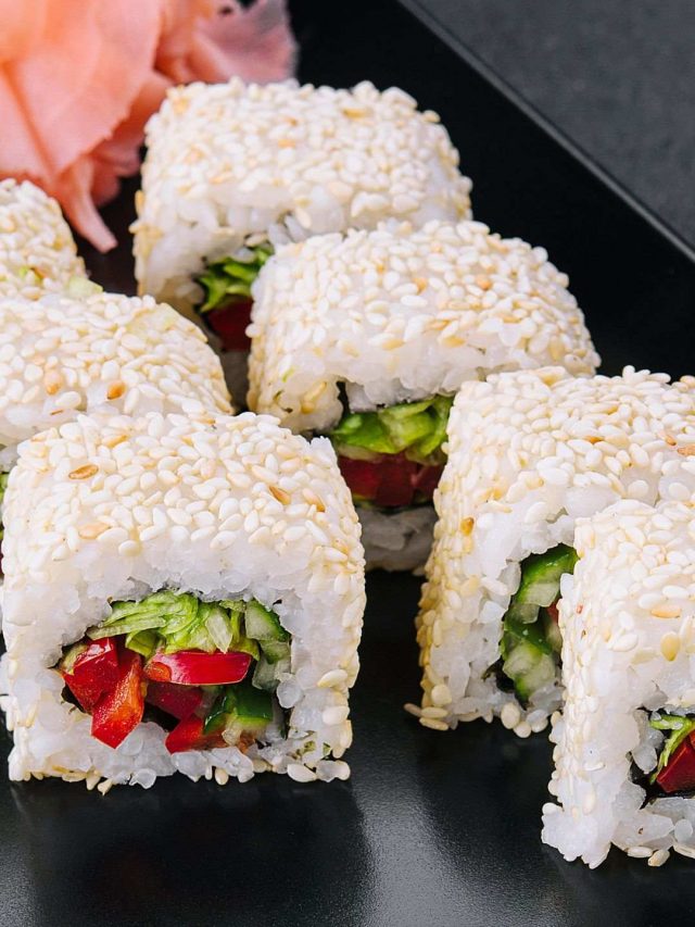 From Tofu To Avocado, Here Are 8 Food Items To Make Vegetarian Sushi!