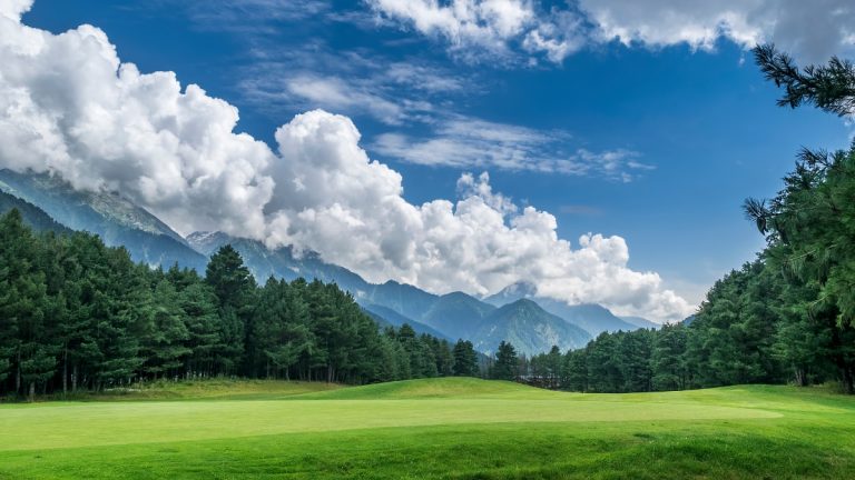 6 Best Golf Courses In Jammu & Kashmir That Are Every Golfer's Dream In ...