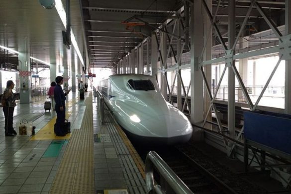 Rain-Affected Japan Train Services Sanyo Shinkansen & Tokaido ...