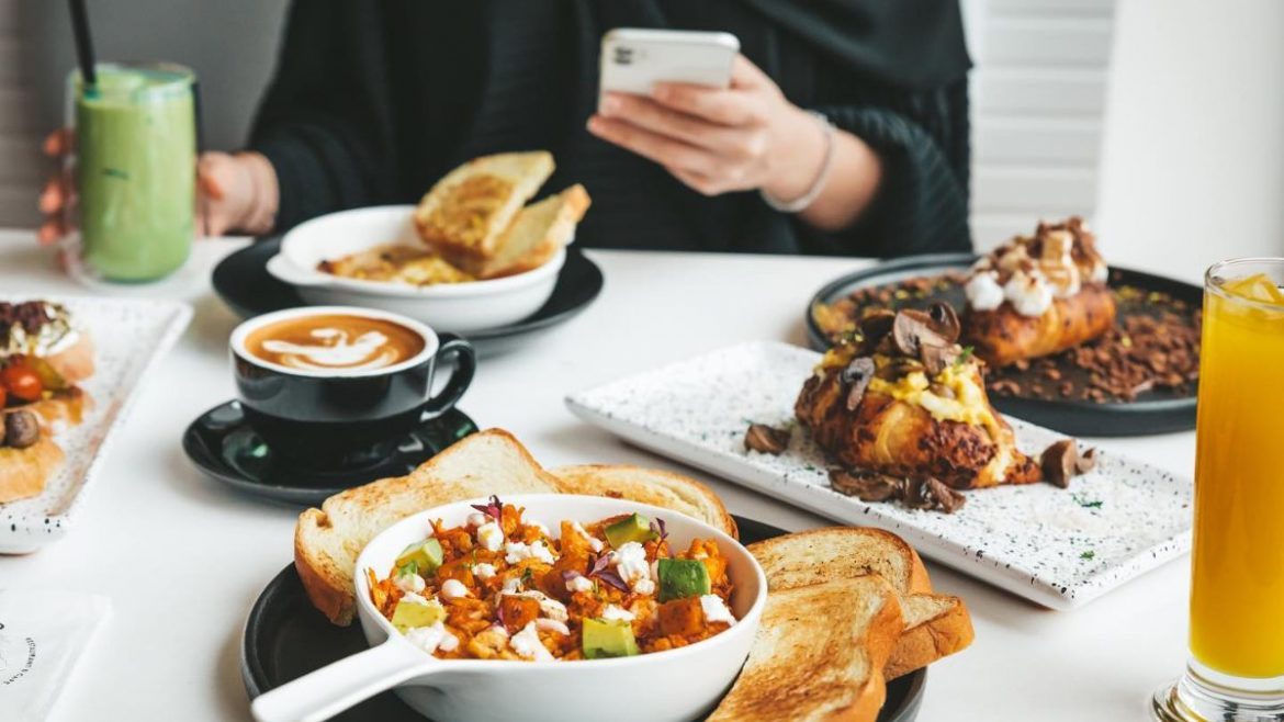 Jeddah's Popular Siblings' Cafe Is Opening A Brand New Outlet At THIS ...