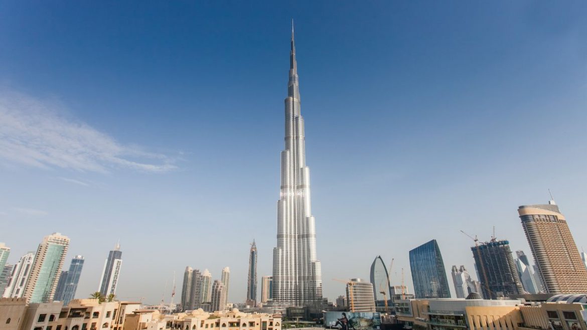 With 17 Million Yearly Visitors, Dubai's Burj Khalifa Is The Most ...