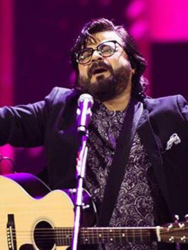 Pritam Relishes Taste Of Calcutta In London At Chourangi. Take A Look