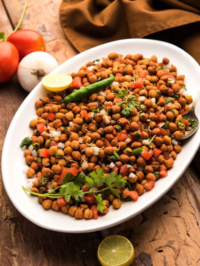 6 Veg Chakhnas To Pair With Drinks On Your Next Festive Parties