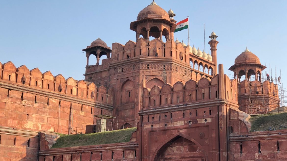Look Beyond Its Beauty And Discover The Red Fort's Political Impact On ...