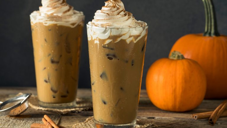 Love Pumpkin Spice Latte? 6 Amazing Facts About Starbucks PSL Prove It ...