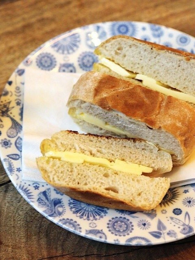 7 Legendary Bun Maska Places In Mumbai