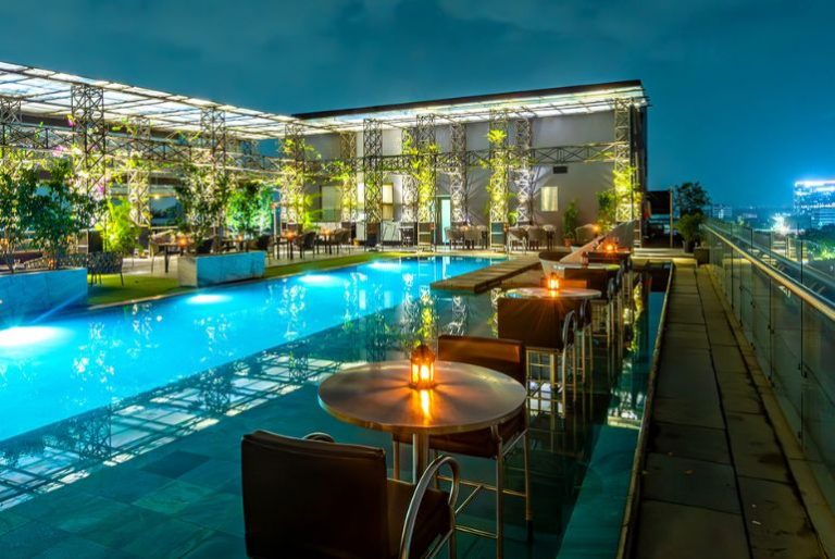 8 Best Rooftop Restaurants In Pune To Chill At With A Pretty City View