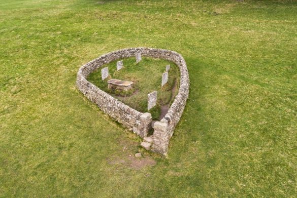 How England's Eyam Village Stopped The Outbreak Of Deadly Bubonic Plague