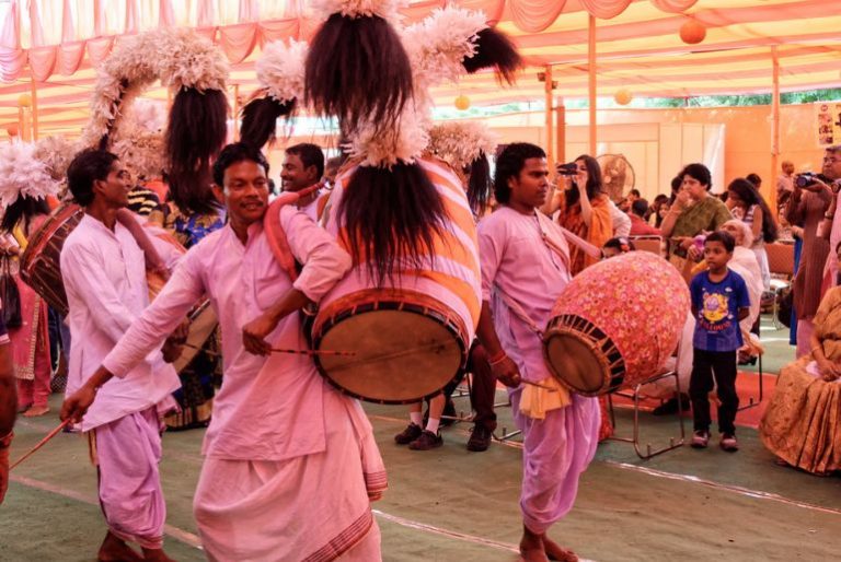 Durga Puja 2023: What Is The Significance Of The Sound Of Dhak And Of ...