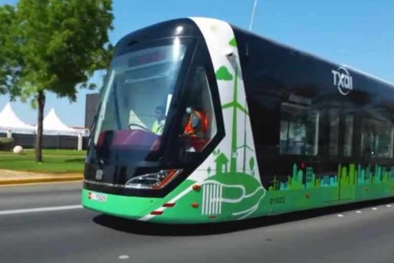 Abu Dhabi To Get Trackless Trams? Here's All You Need To Know!