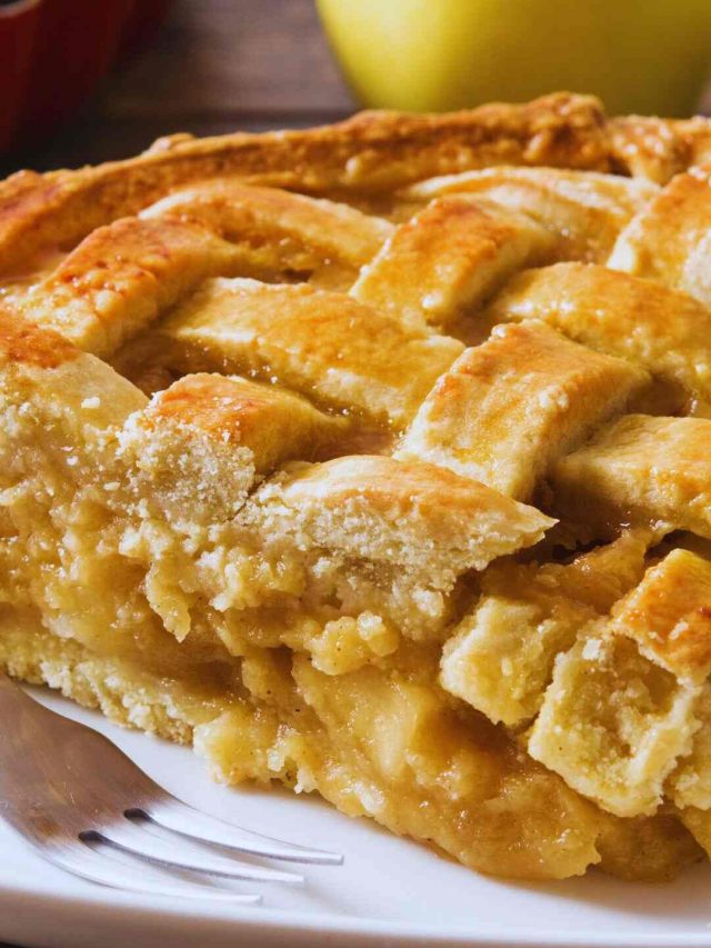Thanksgiving: Here's How To Make The Easiest Delish Apple Pie To Make ...