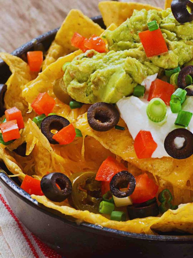 Nachos Day: Here's An Easy Homemade Nachos Recipe To MakeTo Impress ...