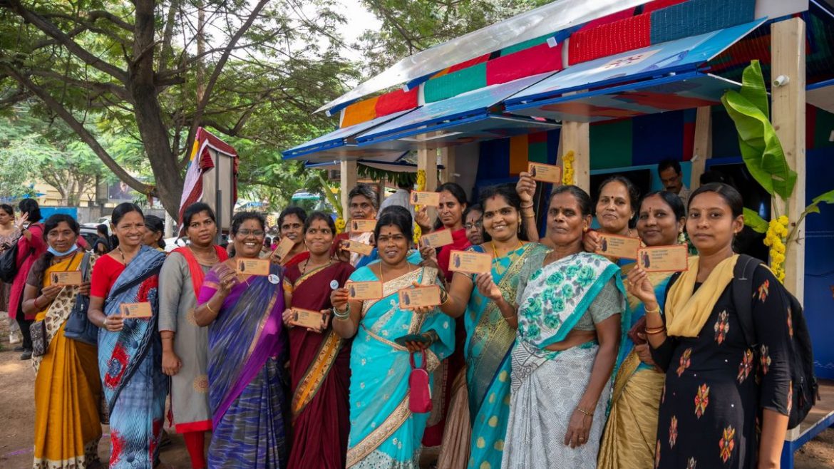 Bangalore Has A Travelling Bus Stop That is Collapsible And Mobile ...