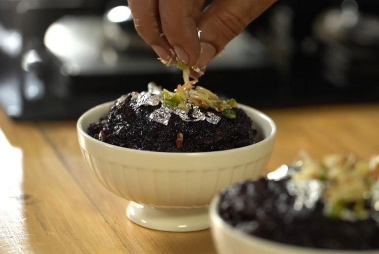 Available For Only 2 Months, Black Carrots Season Is Coming; Make This ...