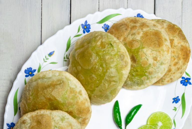 From Mutton Kosha To Doi Katla, Enjoy Bengali Buffet At Kolkata's Oh ...