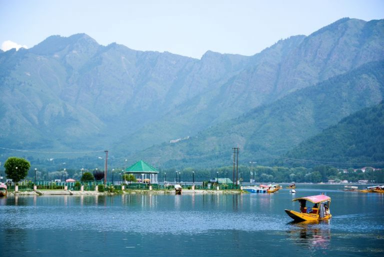 Planning A Short Trip To Kashmir? Here's A Perfect 2-day Itinerary To ...