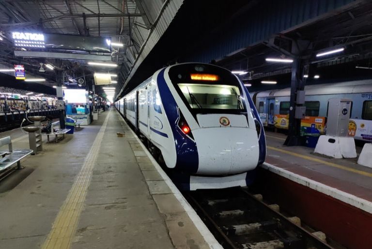 Vande Bharat Express Trains New Delhi-Amb Andaura & Ahmedabad-Jamnagar ...