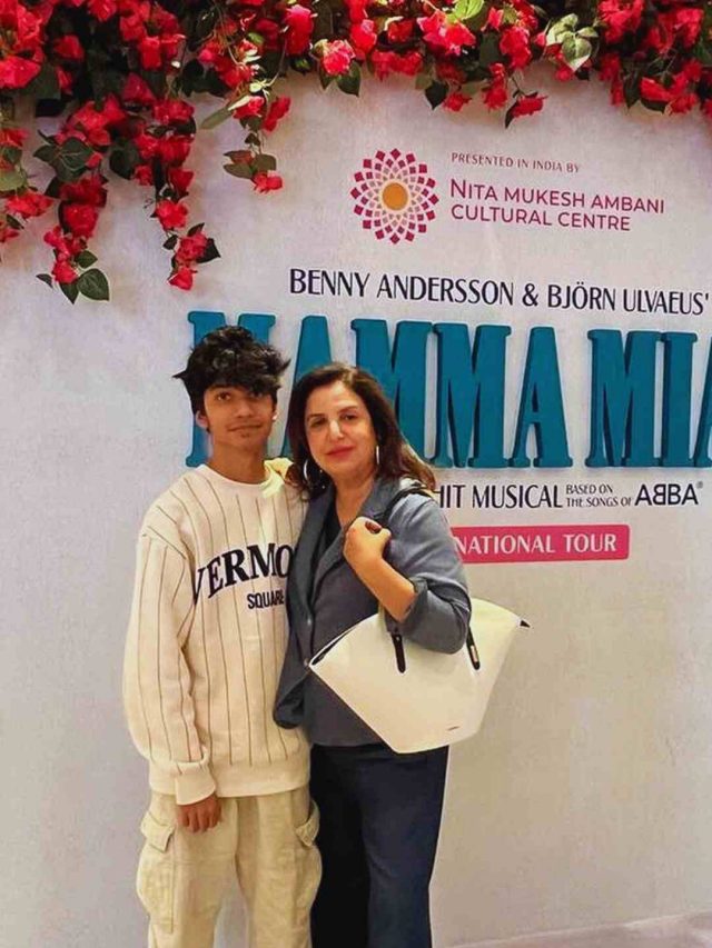 Inside Farah Khan's Date With Son Czar Kunder At NMACC With Mamma Mia ...