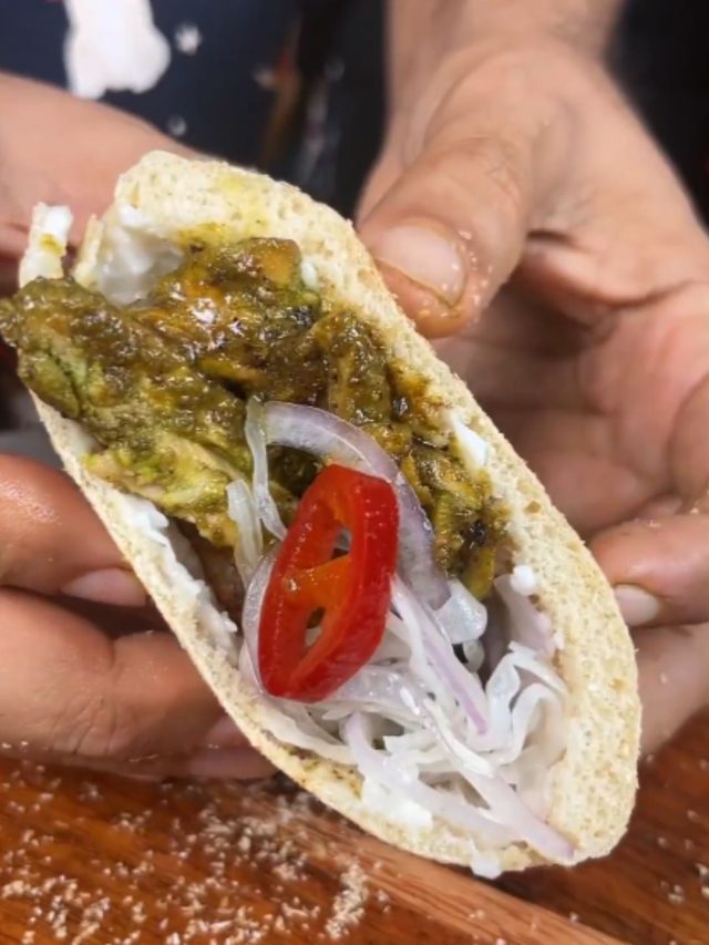 Recipe: Make This Goan Cafreal Poee Sandwich At Home