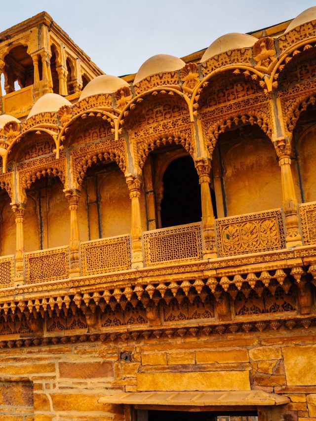 8 States & Their Traditional House Styles