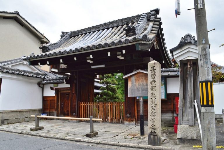 Not In India But This Temple In Japan Holds Netaji Subhash Chandra Bose ...