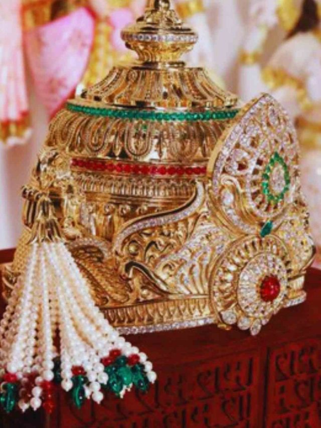 Surat's Diamond Businessman Donates Embellished Crown Worth ₹11 Crore ...