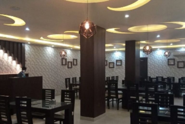 Visiting Ayodhya? Check Out These 5 Best Veg Family Restaurants For A ...