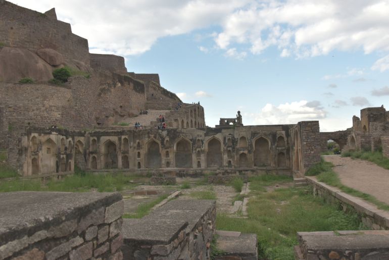 Archaeologists Discover 1300-YO Temples, Shiva Lingam & More In ...