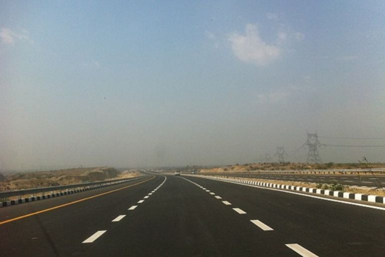 Agra Lucknow Expressway: From Lanes To Cost To Routes, Here's All About ...