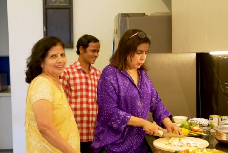Farah Khan Wins Her Mother-In-Law's Heart With Veg Thai Curry; Netizens ...