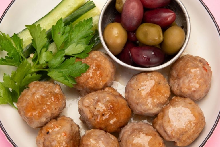 Celebrate The Joys Of Summer With A Taste Of Greece Keftedes; Recipe ...