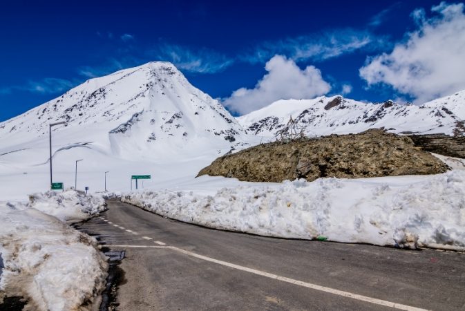 9 Essential Tips To Acclimatise Quickly In High-Altitude Places Like Ladakh