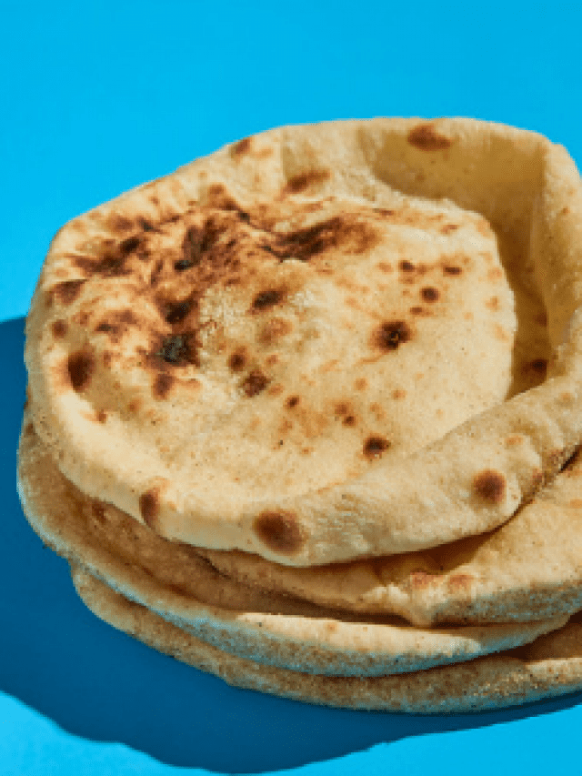 What Is Aish Baladi? Here's How To Make This Egyptian Flat Bread At Home!