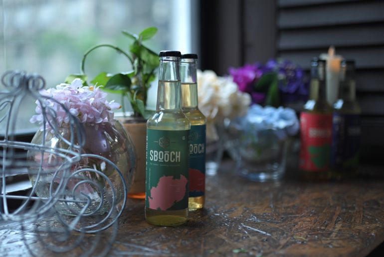 Suniel Shetty Partners With Sbooch, A Preservative-Free Kombucha Drink ...