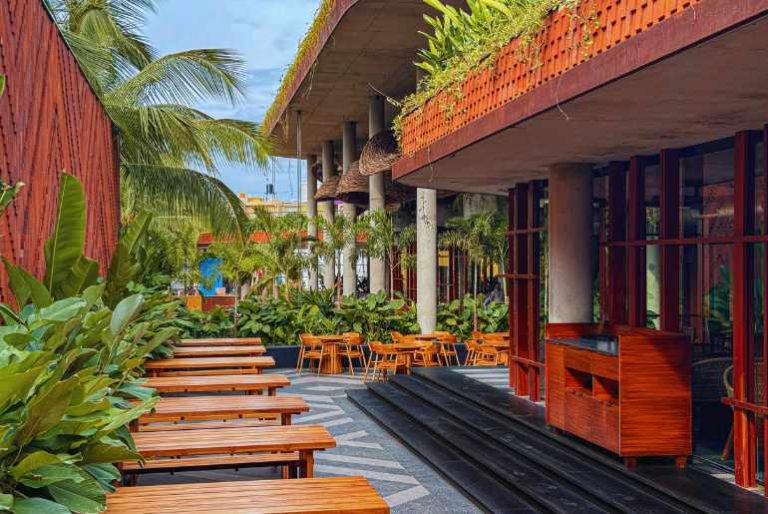 CT Review: I Visited The Palms In Bengaluru Where Bohemian Vibes Meet ...