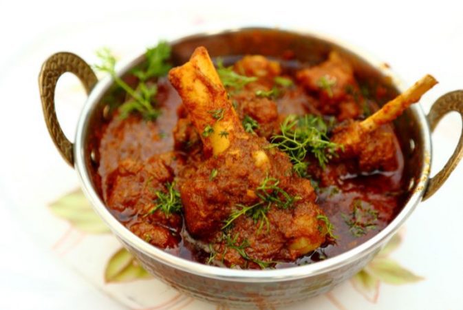 This Delhi Restaurant Offers 28 Regional Mutton Curries Under One Roof ...