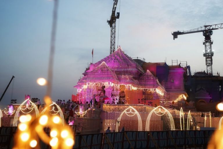 In A Bizarre Incident, Lights Worth ₹50 Lakh On Bhakti Path & Ram Path ...