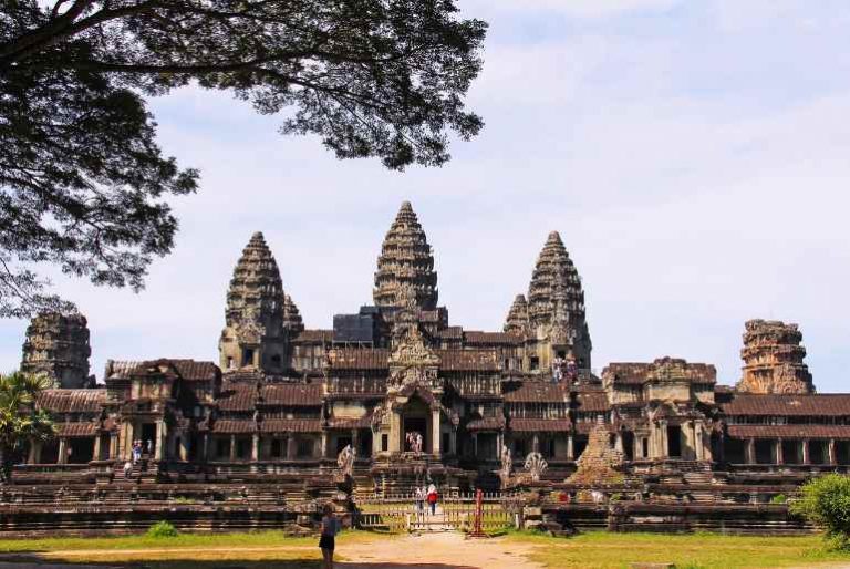 'Temple Run' Trend At Cambodia's Angkor Wat, Raises Concerns About ...