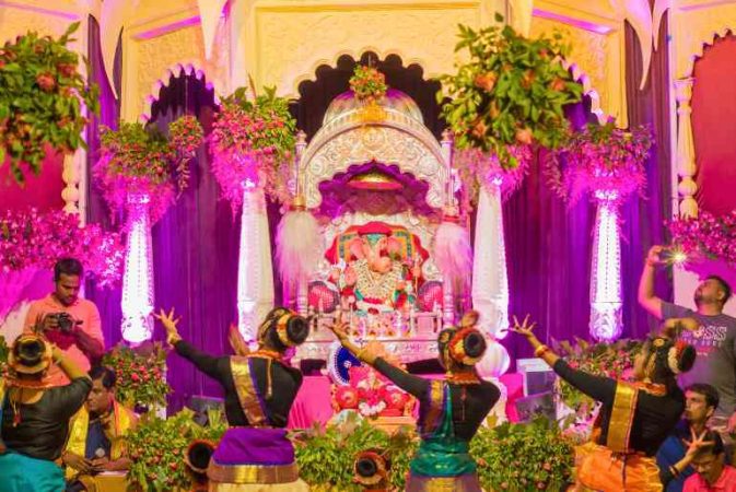 To Ensure Safety & Quality Of Prasadam, Bengaluru Ganesh Pandals Will ...
