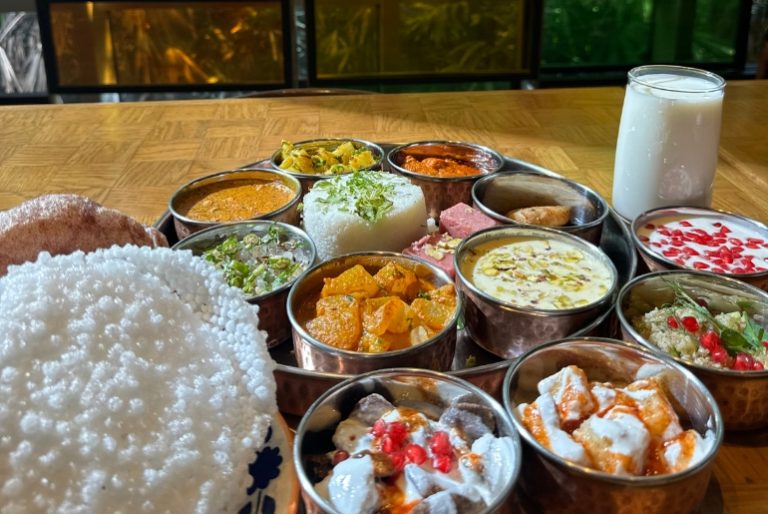 29 Best Navratri Menus Across India, Serving Sabudana Vada, Satvik ...