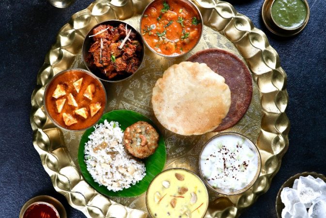 29 Best Navratri Menus Across India, Serving Sabudana Vada, Satvik ...