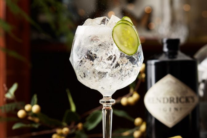 8 Refreshing Gin & Tonic Cocktail Recipes Packed With Citrus, Herbs ...