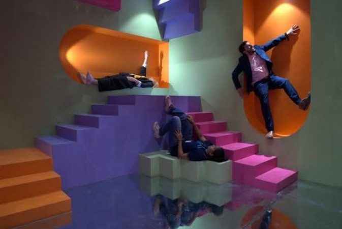 Inside India's 1st Paradox Museum In Mumbai: Paradox Sofa, Infinity ...